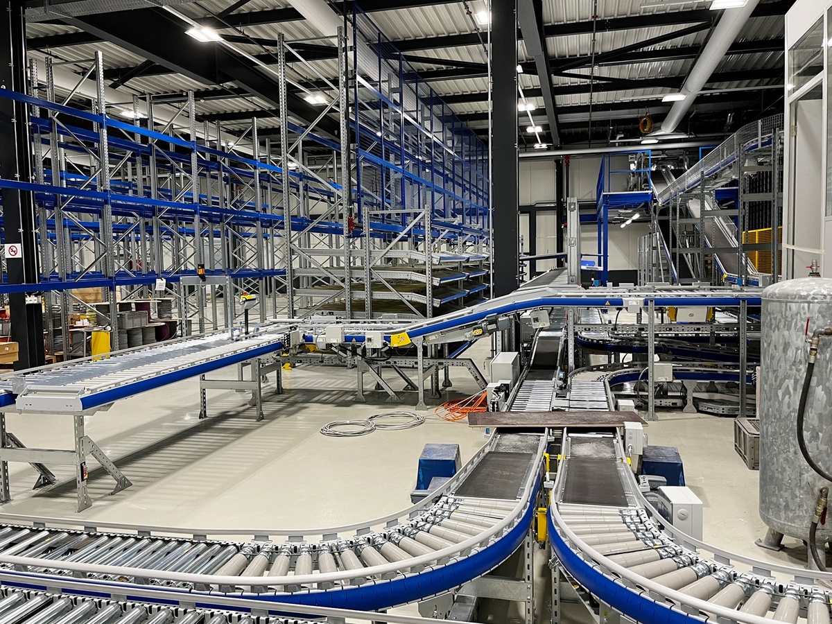 Galexis eröffnet ihren modernisierten Logistik-Standort in der Westschweiz - Galenica.com